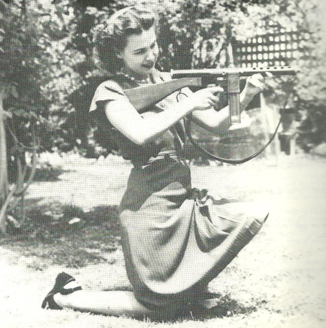 Ingram Model 5 | Gun Wiki | Fandom