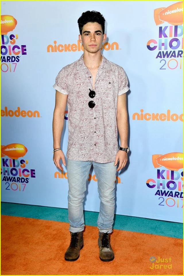 Cameron B. | Guys 101 Wiki | Fandom