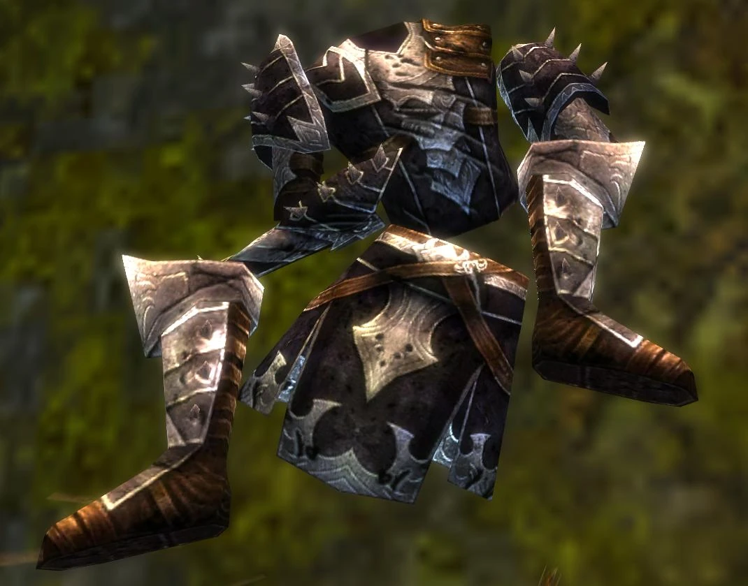 Tattered Vanguard Clothing | GuildWars Wiki | Fandom