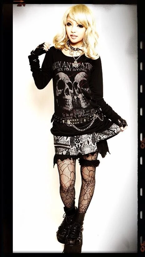 Goshikku Gyaru | The Gyaru Wiki | Fandom