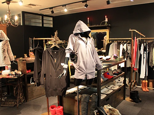 BLESS TOKYO | The Gyaru Wiki | Fandom