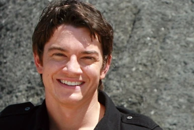 Estrutura H2o Lewis Lewis McCartney | H2O Just Add Water Wiki | Fandom