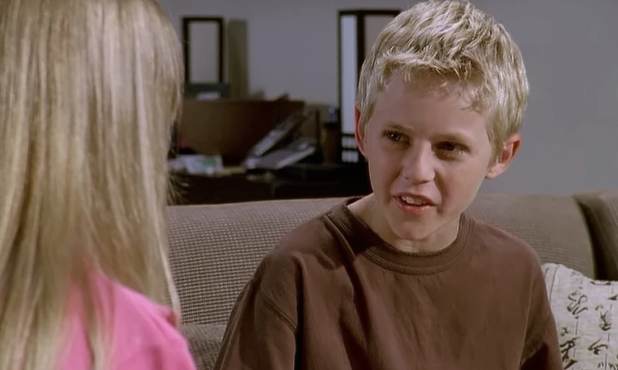 Elliot Gilbert (JAW)/Gallery | H2O Just Add Water Wiki | Fandom