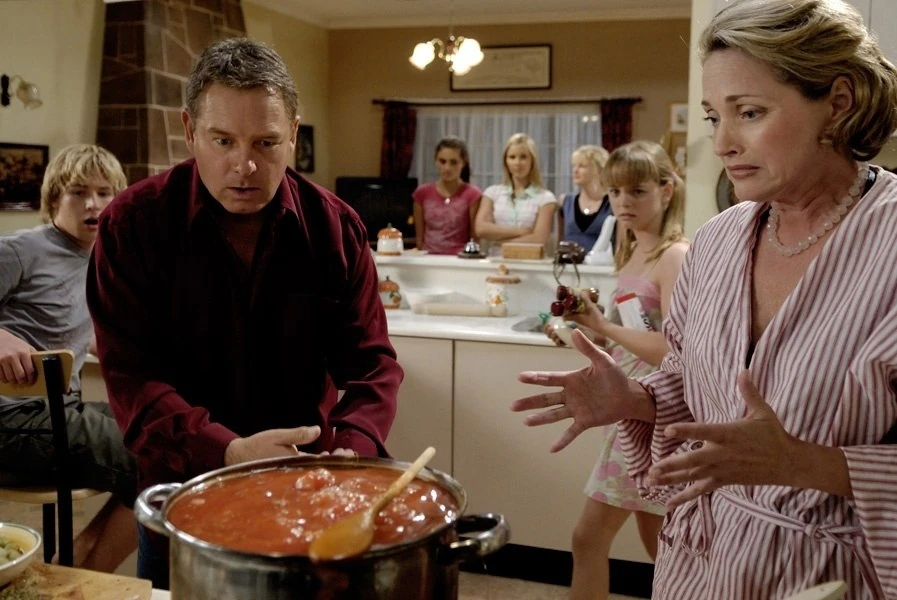 H2O: Just Add Water: Season 2: Episode 06: Pressure Cooker | H2O Just ...