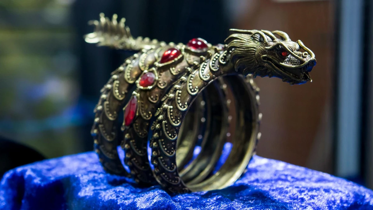 Bransoletka Jiao-longa | H2O Wiki | Fandom