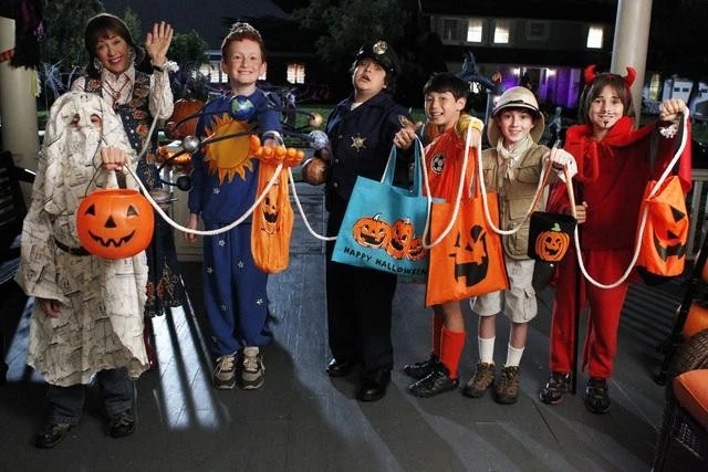 The Middle: Halloween II | Halloween Wiki | Fandom