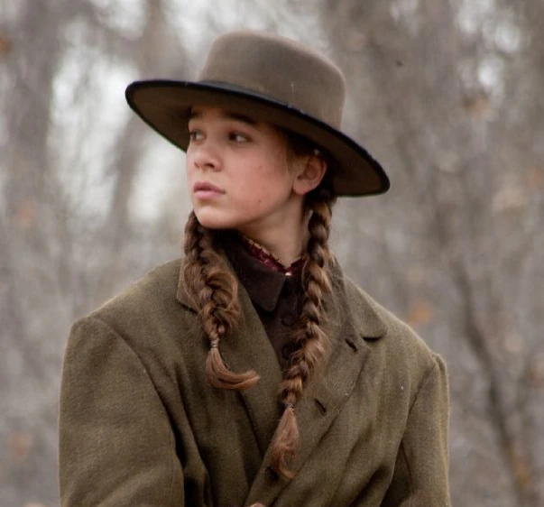 Mattie Ross | Hailee Steinfeld Wiki | Fandom