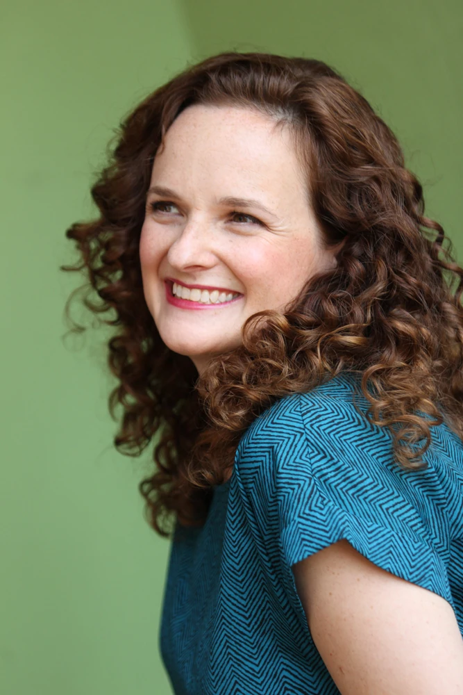 Karen Graci | Hailey's On It! Wiki | Fandom