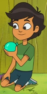 Scott Denoga/Outfits | Hailey's On It! Wiki | Fandom