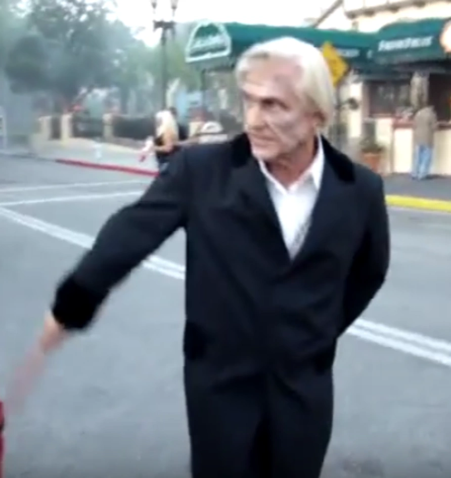 Mr. Renshaw | Halloween Horror Nights Wiki | Fandom