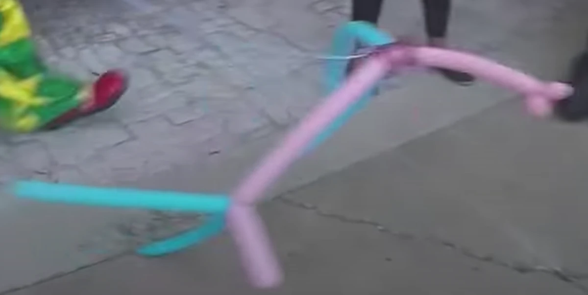 Balloon Dog | Halloween Horror Nights Wiki | Fandom