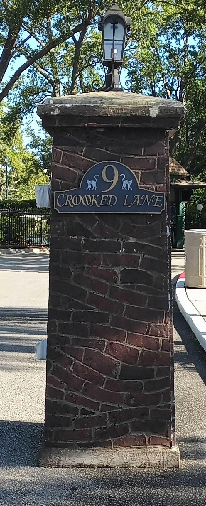 Crooked Lane | Halloween Horror Nights Wiki | Fandom