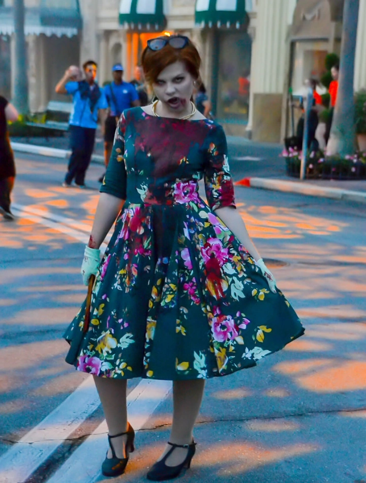 Vampire Teacher | Halloween Horror Nights Wiki | Fandom