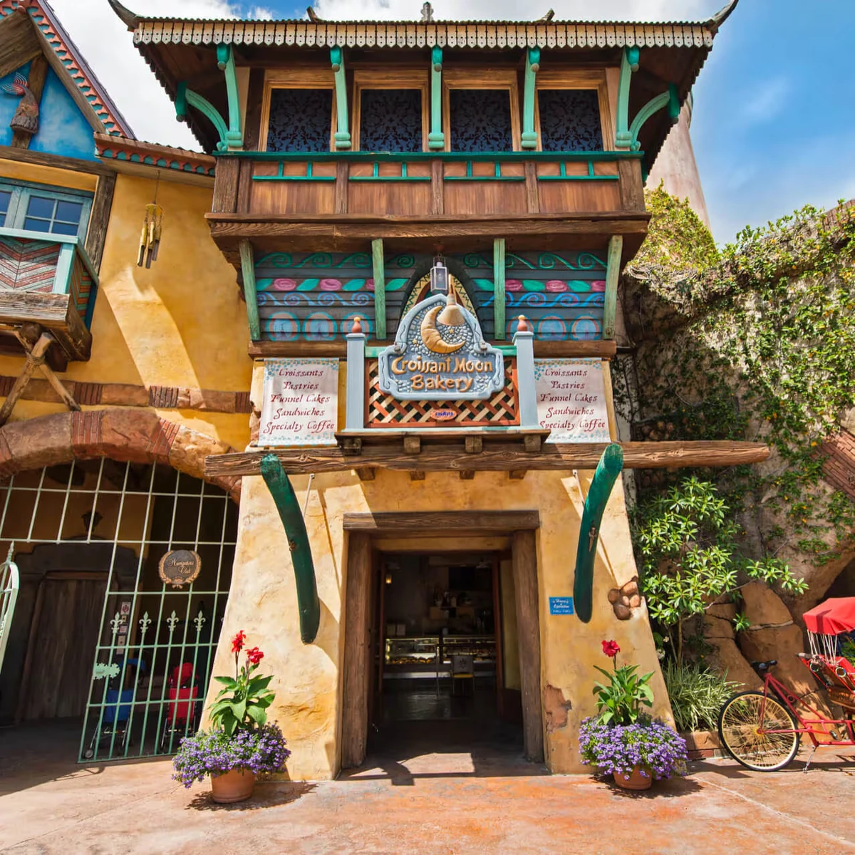 Croissant Moon Bakery | Halloween Horror Nights Wiki | Fandom