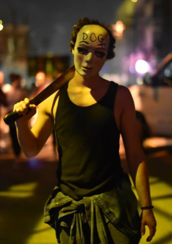 Waving Dog Purger | Halloween Horror Nights Wiki | Fandom