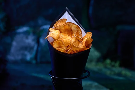 Twisted Tater Chips Food Booth | Halloween Horror Nights Wiki | Fandom