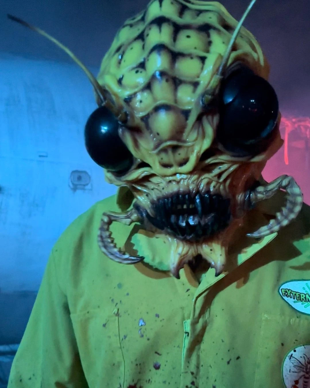 Wasp Exterminatorz | Halloween Horror Nights Wiki | Fandom