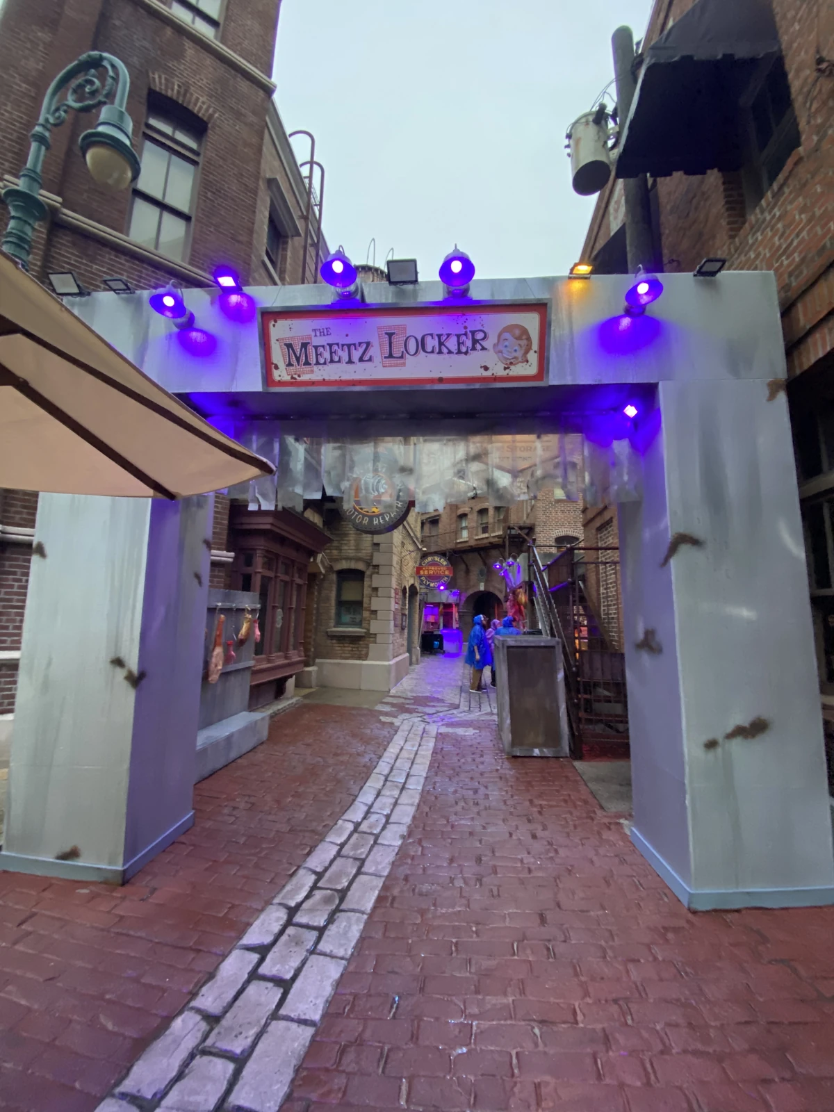 The Meetz Locker | Halloween Horror Nights Wiki | Fandom