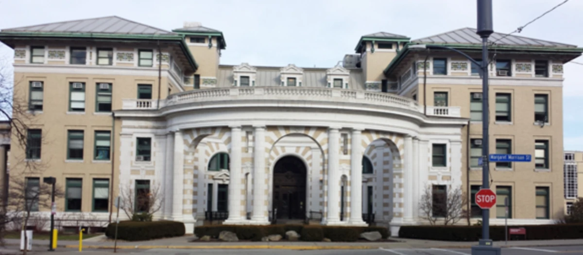 Amberson Hall | Halloween Horror Nights Wiki | Fandom