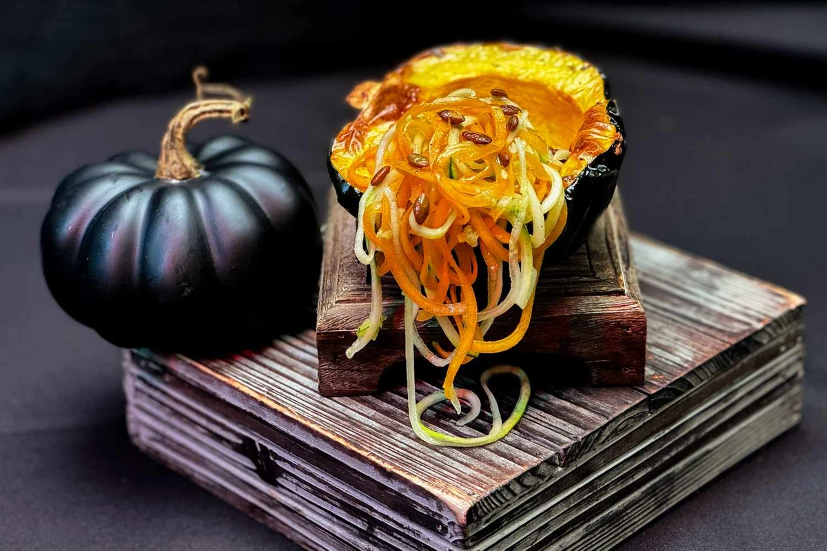 Goblin's Feast Food Booth | Halloween Horror Nights Wiki | Fandom
