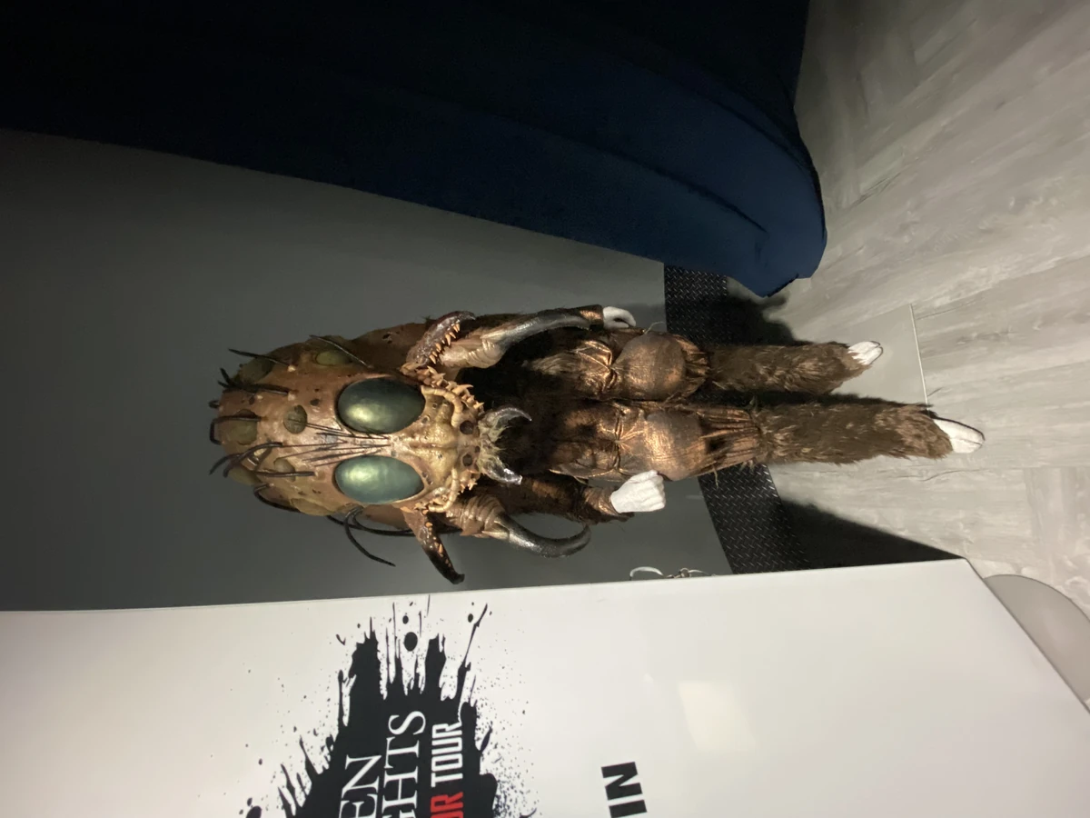 Giant Fly | Halloween Horror Nights Wiki | Fandom