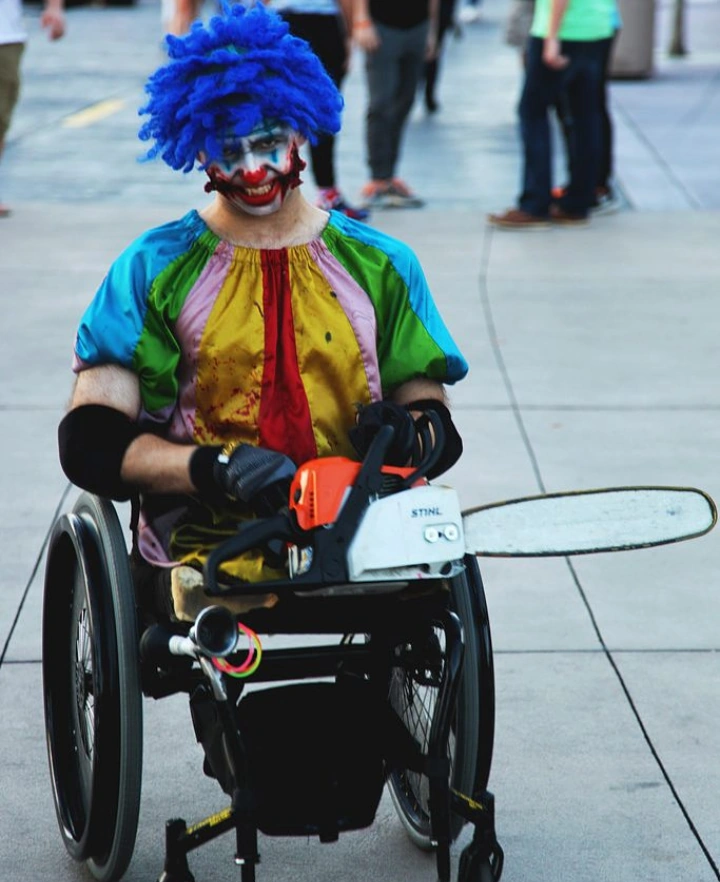 Wheelchaired Clown | Halloween Horror Nights Wiki | Fandom