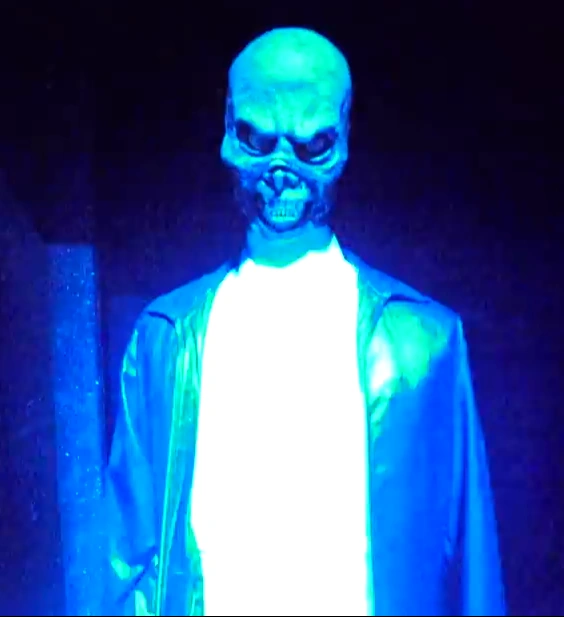 Cab Driver Ghost | Halloween Horror Nights Wiki | Fandom