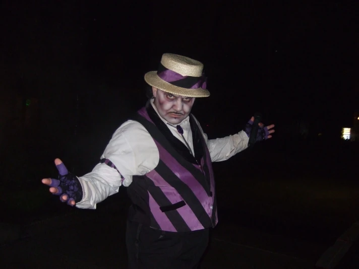 Street Carnival Barkers | Halloween Horror Nights Wiki | Fandom