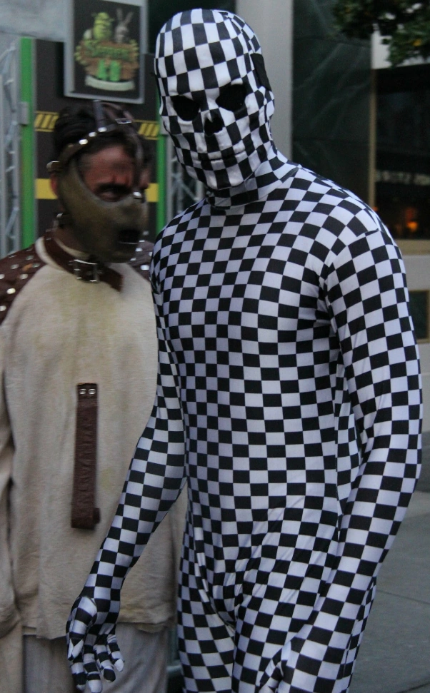 Skeleton Checkerboard Guards | Halloween Horror Nights Wiki | Fandom