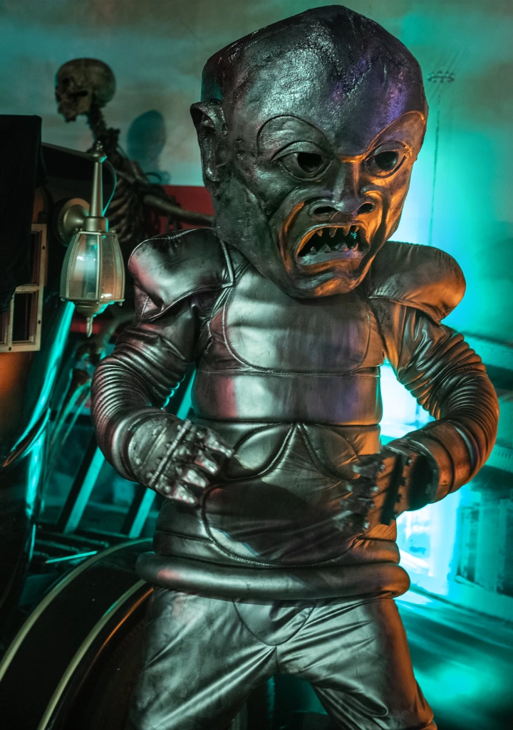 Phantom Creep | Halloween Horror Nights Wiki | Fandom