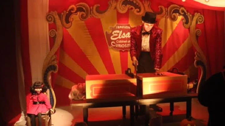 Chester Creb | Halloween Horror Nights Wiki | Fandom