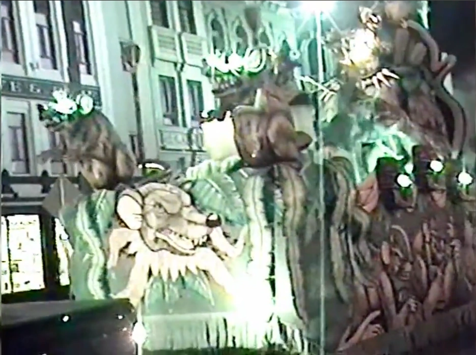 Rats Float | Halloween Horror Nights Wiki | Fandom