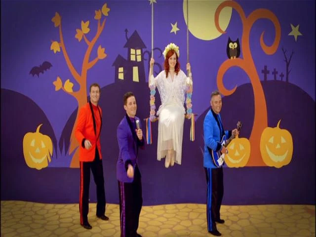 The Full Moon Melody | Halloween Specials Wiki | Fandom