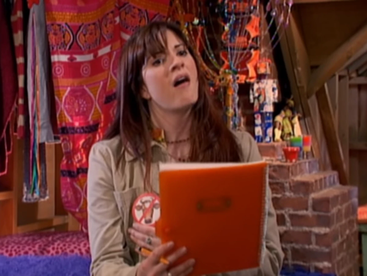 Chelsea Daniels | Halloween Specials Wiki | Fandom