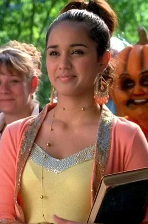 Summer Bishil | Halloweentown Wiki | Fandom