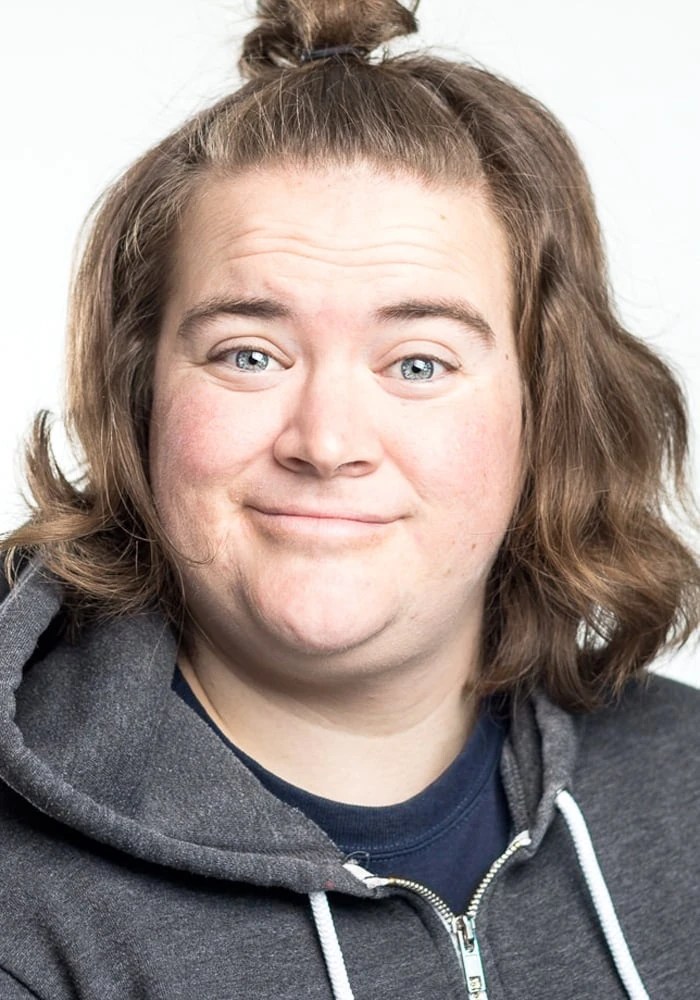 Betsy Sodaro | Hamster & Gretel Wiki | Fandom