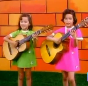 The Dilly Sisters | Hanna-Barbera Wiki | Fandom