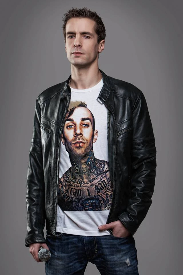 MC DV8 | Hardstyle Wiki | Fandom