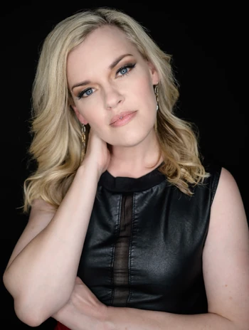 Kari Wahlgren | Harley Quinn Wiki | Fandom