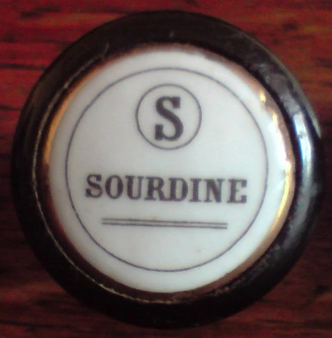 Sourdine | Wiki Harmonium | Fandom