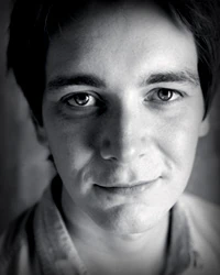 James Phelps | Harry Potter Wiki | Fandom