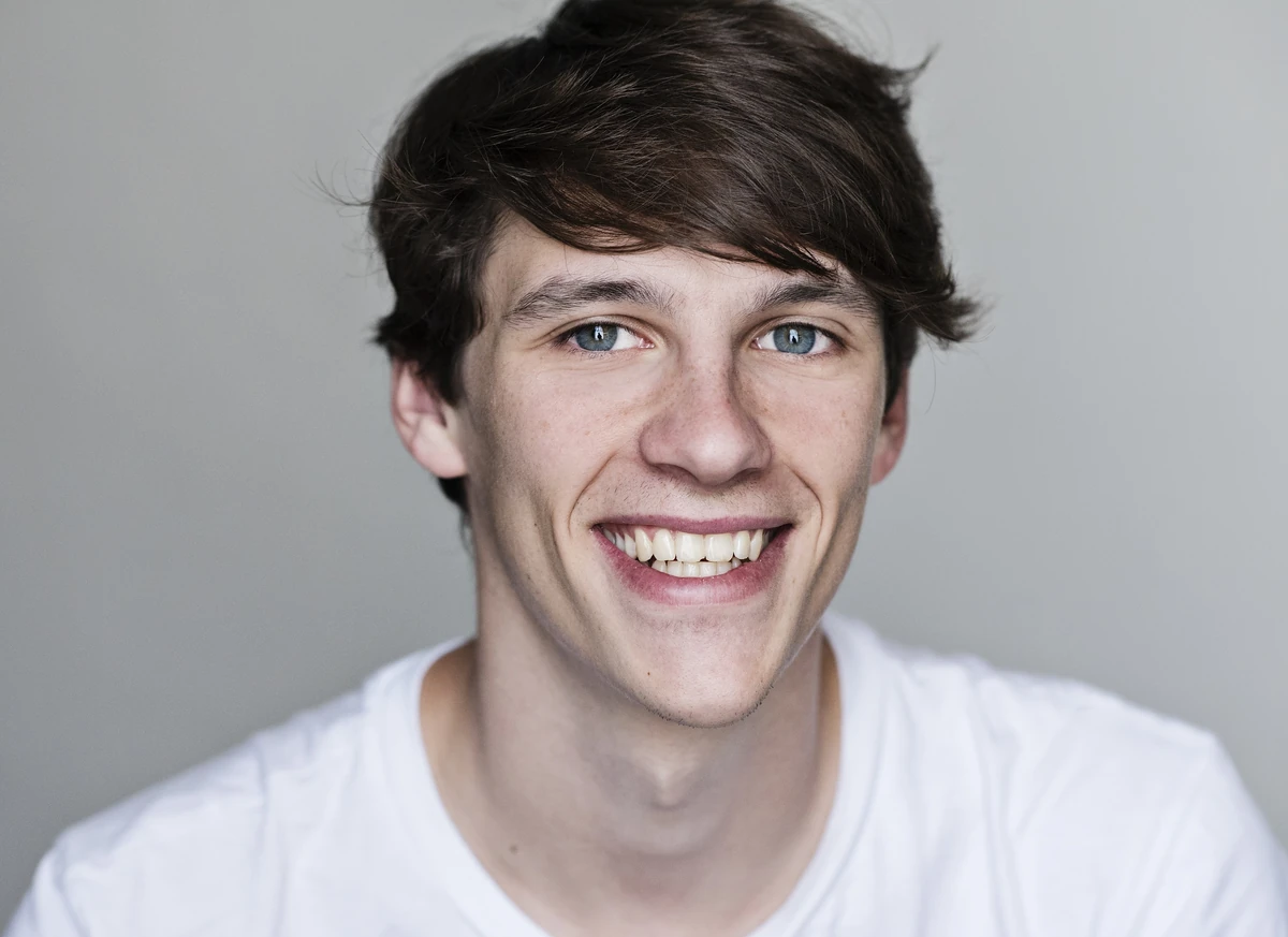 Jordan Coulson | Harry Potter Wiki | Fandom