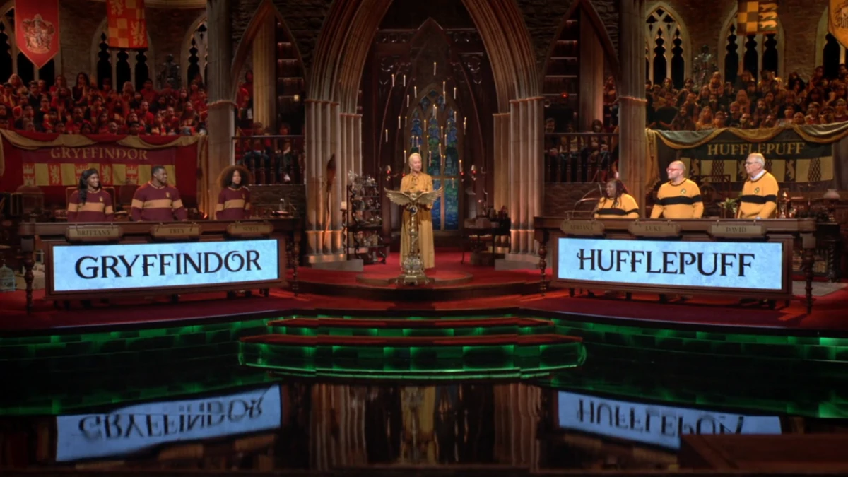 Gryffindor vs Hufflepuff (Harry Potter: Hogwarts Tournament of Houses ...