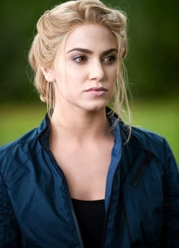 Daphne Greengrass (Infinity) | Harry Potter Fanon Wiki | Fandom