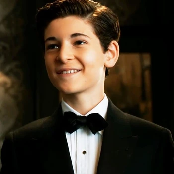 Bruce Wayne (ASTOF) | Harry Potter Fanon Wiki | Fandom