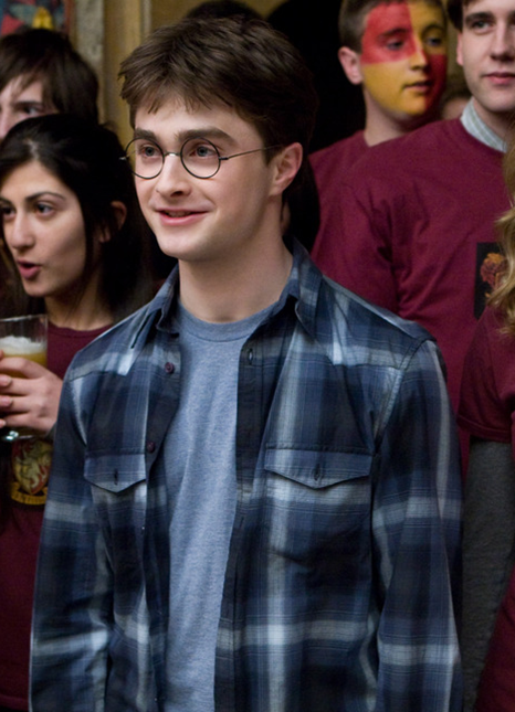 Dark blue and white check shirt | Harrypotterfashion Wiki | Fandom