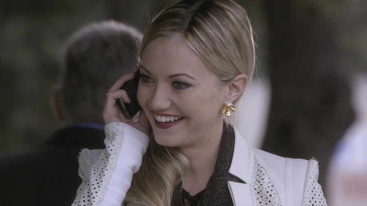 Gigi Godfrey | Hart of Dixie Wiki | Fandom