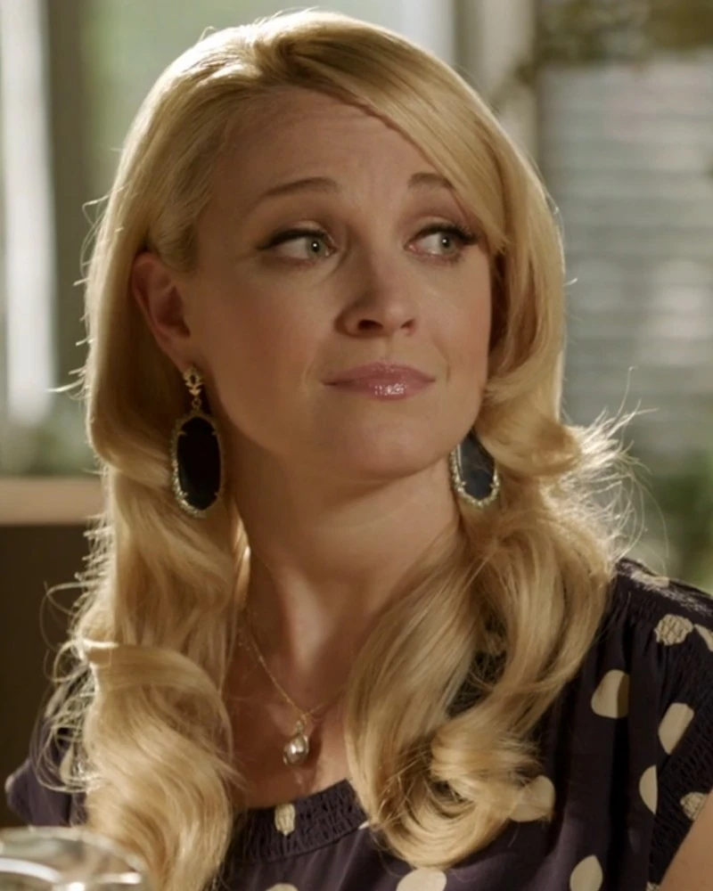 Crickett | Hart of Dixie Wiki | Fandom
