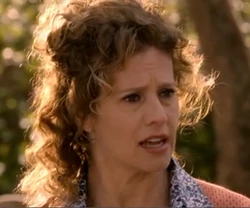 Nancy Travis | Hart of Dixie Wiki | Fandom