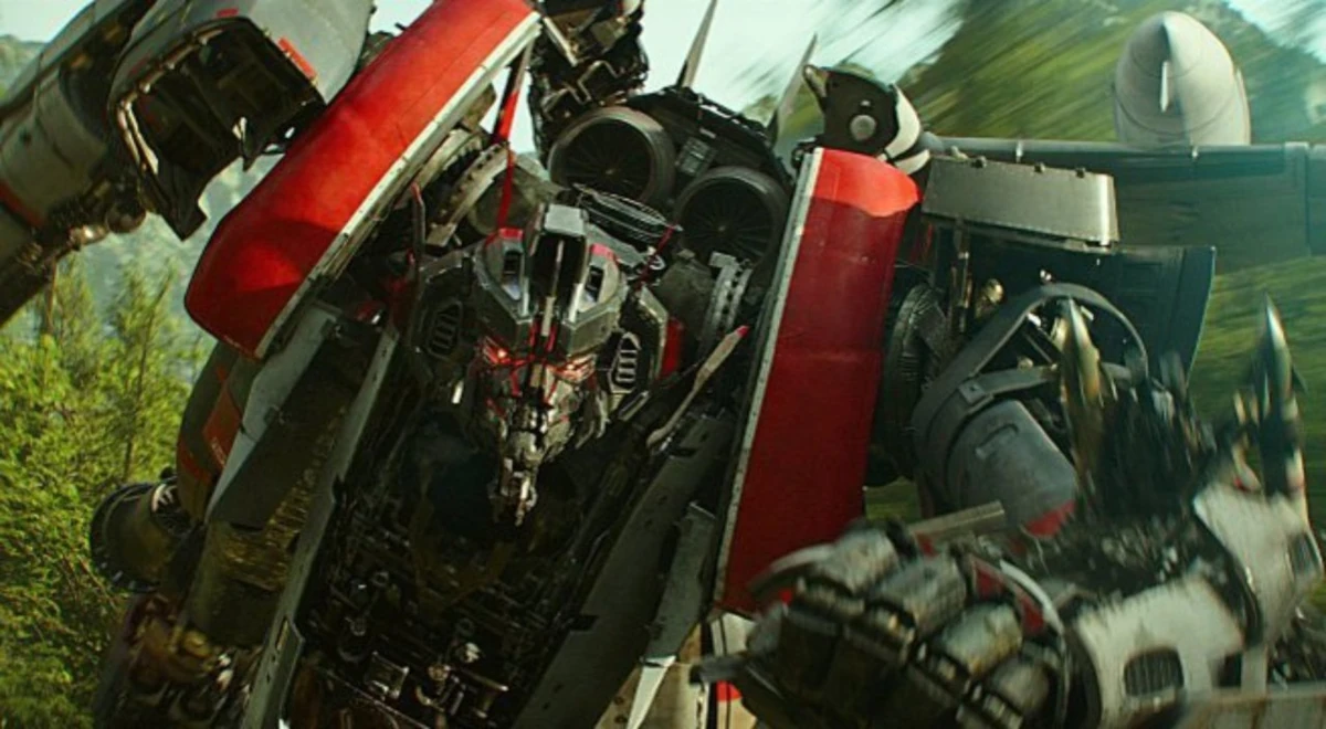 Blitzwing | Hasbro Universe Wiki | Fandom